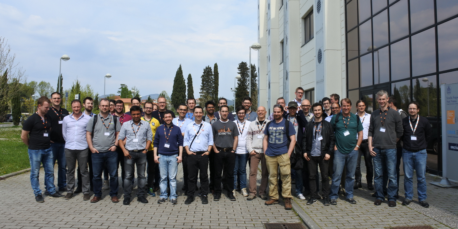 OSPM Summit 2017 group photo [LWN.net]