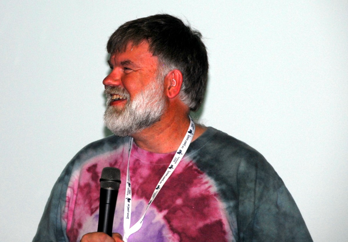 Beardless Bdale [LWN.net]